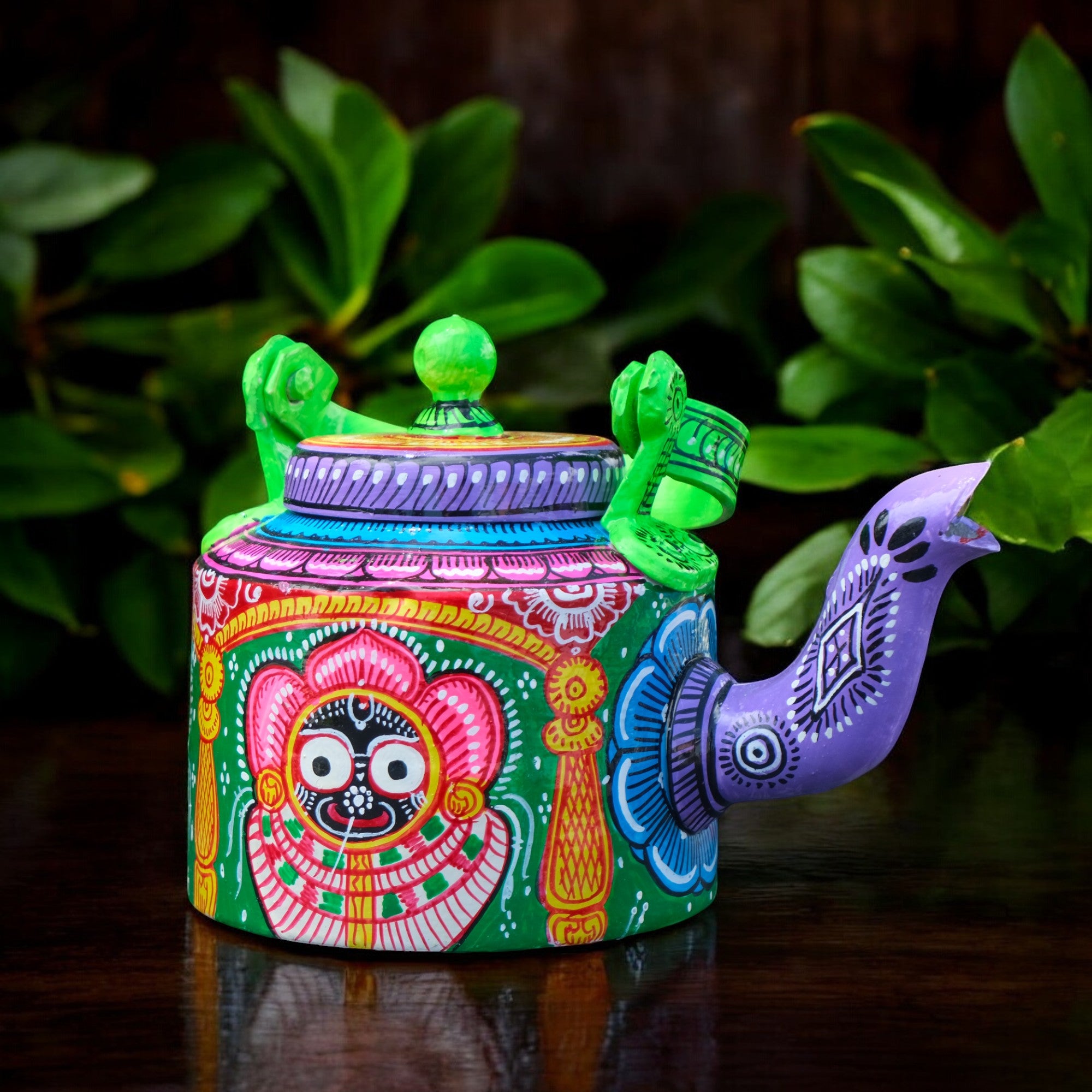 Colorful Pattachitra Painting of Trimurti on Kettle, Home Decor – KalaKart